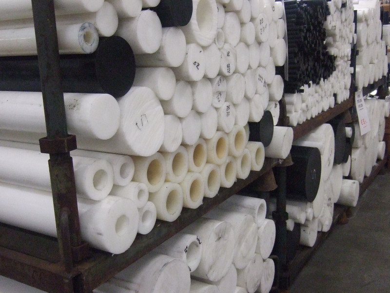 KBP-10640 Pom / Teflon / Nylon rond massief - Kelders Boxmeer