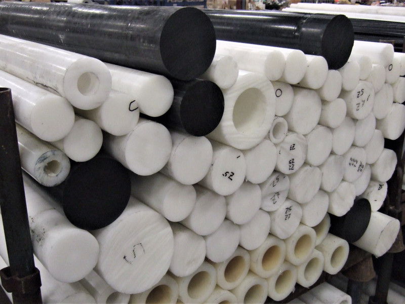 KBP-10640 Pom / Teflon / Nylon rond massief - Kelders Boxmeer